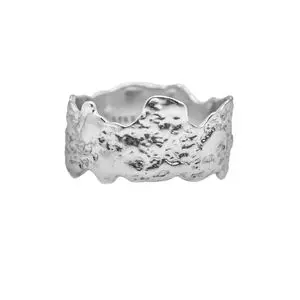AARIA LONDON Lava Textured Ring - Silver