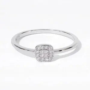 DIAMONBLISS Square Pave Band Ring Platinum - White