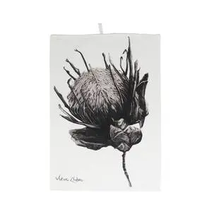 VIRTUE. Black / White Protea Tea Towel - Black/white