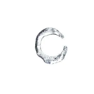 OOLO LONDON Slouchy Rugged Ear Cuff - Silver