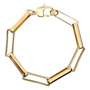 IN CAUDA VENENUM Bia Bracelet - Gold