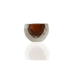 MARLETH White / Red Murano Colored Glass Sphere Vase With Honeycomb Detail – Bronze Core - White/red