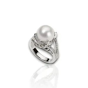 DANEILA LÉON Sterling Pearl And Lab-grown Diamond Ring - Silver
