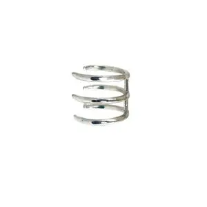 AKI ROC JEWELRY The Hug Midi Ring - Silver
