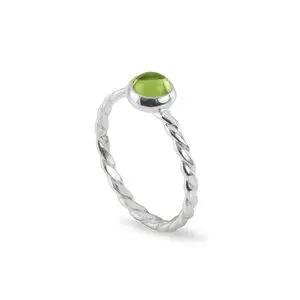 THE JEWELLERY STORE LONDON Peridot Gemstone Ring In Sterling Silver - Silver/green