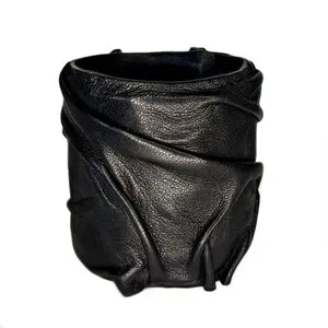 WAIWAI Ripple Leather Cuff Bracelet - Black