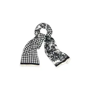 Saachi Black / White Houndstooth Reversible Scarf - Black/white