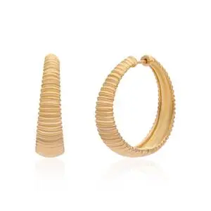 PREETI SANDHU Ridged Hobo Vermeil Hoop Earrings - Gold