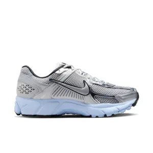 Nike Zoom Vomero Athletic Shoes - Grey