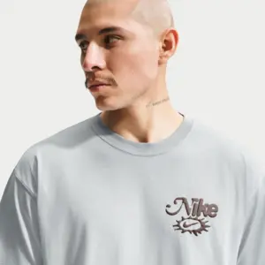 Nike Sportswear T-shirt