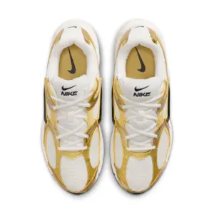 Nike V5 Rnr Athletic Sneakers - White