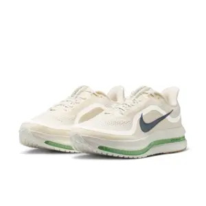 Nike Pegasus Premium Road Running Shoes - Brown