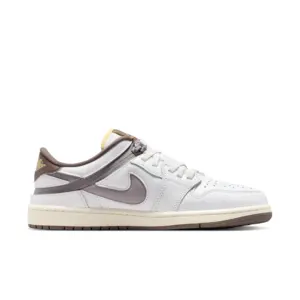 JORDAN 1 Low Easyon Sneakers