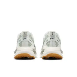 Nike Vomero 18 Road Running Shoes - Grey