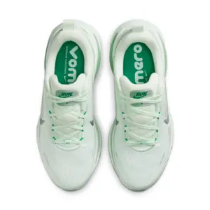Nike Vomero 18 Road Running Shoes - Green
