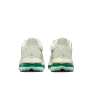 Nike Pegasus Premium Road Running Shoes - Green