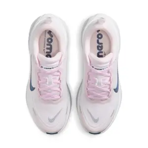 Nike Vomero Plus Road Running Shoes - Pink