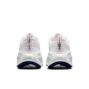 Nike Vomero Plus Road Running Shoes - Pink