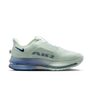 Nike Pegasus Premium Road Running Shoes - Green