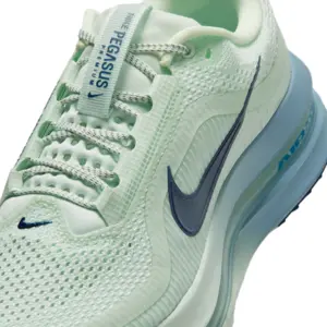 Nike Pegasus Premium Road Running Shoes - Green
