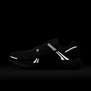 Nike Zoom Vomero 5 Sneakers - Grey