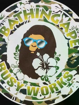 A BATHING APE Busy Works Graphic-print T-shirt - Black