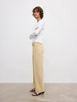 HOUSE OF DAGMAR Cropped Straight Leg Jeans - Beige