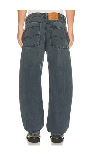 LEVI'S Baggy Barrel Jeans