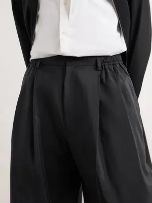 SSSTEIN Wide-leg Silk-blend Shorts