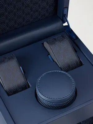 Wolf Earth Single Watch Winder With Bluetooth Rotation - Blue
