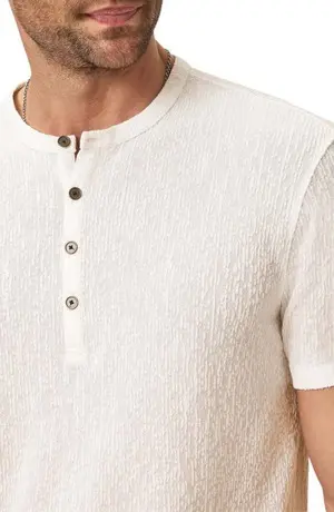 John Varvatos Egon Texture Knit Short Sleeve Henley