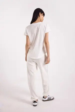 BRODIE CASHMERE Relaxed Fit Cotton Crew Neck T-shirt - White