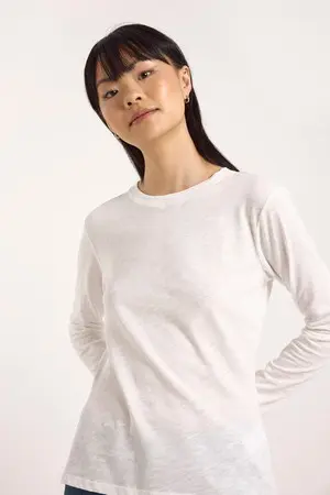 BRODIE CASHMERE Long Sleeve Cotton Crew Neck T-shirt - White