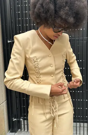 SAEMDI Fitted Vegan Leather Jacket