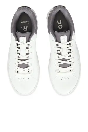 On The Roger Advantage Sneakers