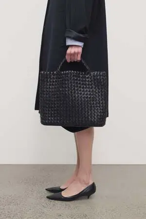THE ROW Woven Leather Tote Bag - Black