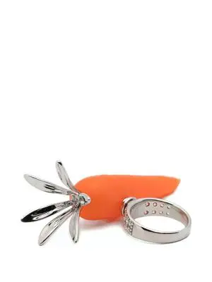 YVMIN Carrot-motif Crystal-embellished Ring