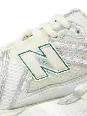 NEW BALANCE 1906r Sneakers - Neutrals