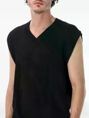 Auralee Ribbed Knit V-neck Vest - Black