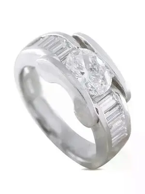 LB EXCLUSIVE East-west Diamond Ring