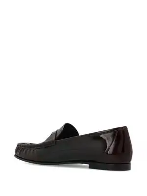 Chloé Logo-appliqué Leather Loafers - Brown