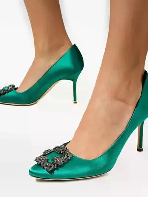 Manolo Blahnik Hangisi 90 Crystal-buckle Pumps - Green