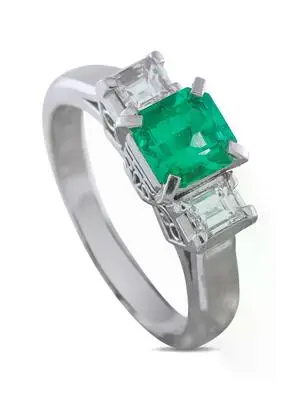 Lb Exclusive Emerald Cut Rings