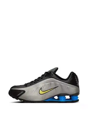 Nike Shox R4 Sneakers - Grey