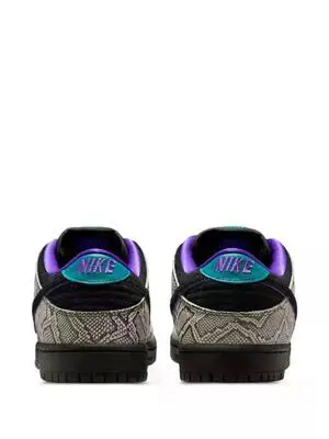 Nike X Dashawn Jordan Sb Dunk Low Sneakers