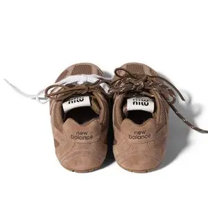 Miu Miu X New Balance 530 Suede And Mesh Sneakers - Hazelnut