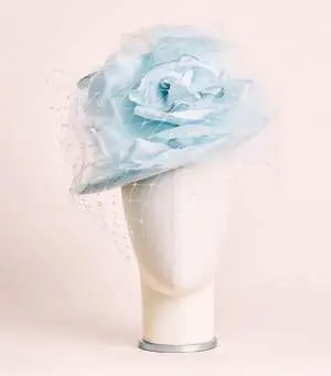 Victoria Grant Parasisal Straw Signature Top Hat