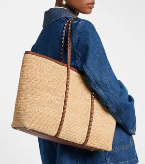 Valentino Garavani Rockstud Large Raffia Tote Bag