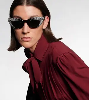 Gucci Double G Embellished Cat-eye Sunglasses - Black