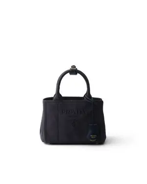 Women's Small Carryall Bags